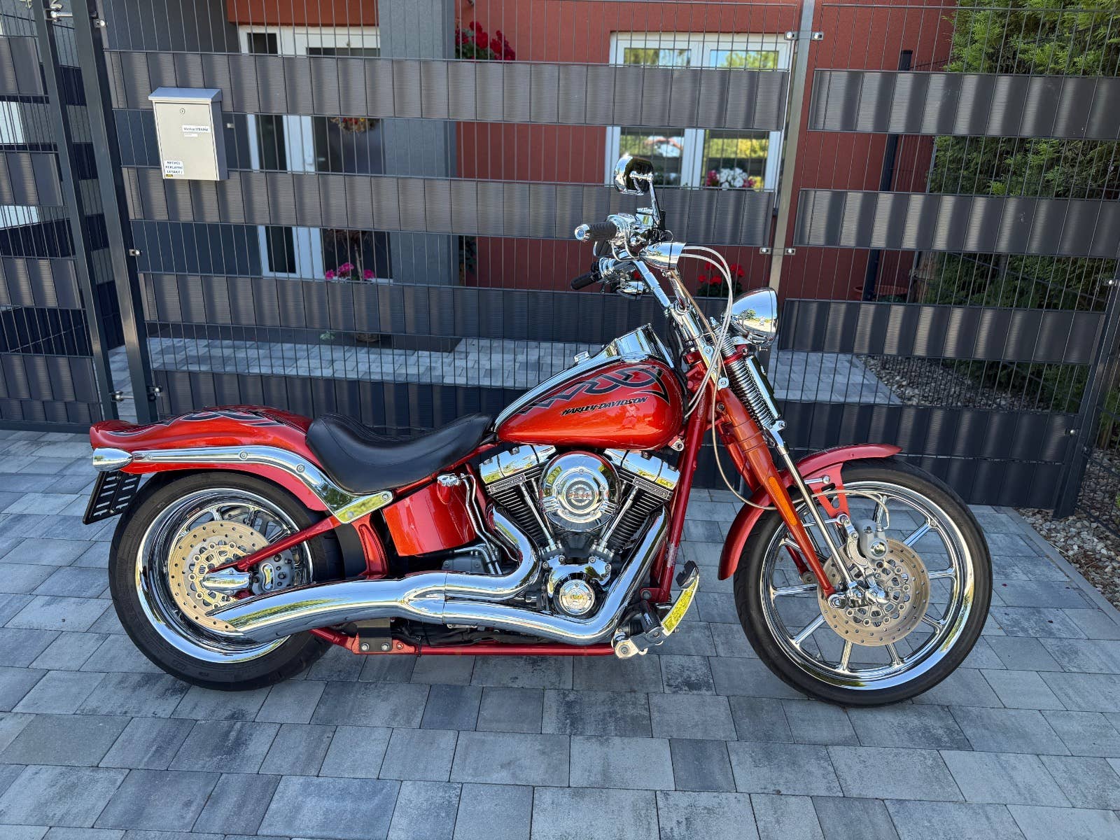 Harley-Davidson FXSTSSE Screamin´ Eagle Softail Springer (2007), 399. ...