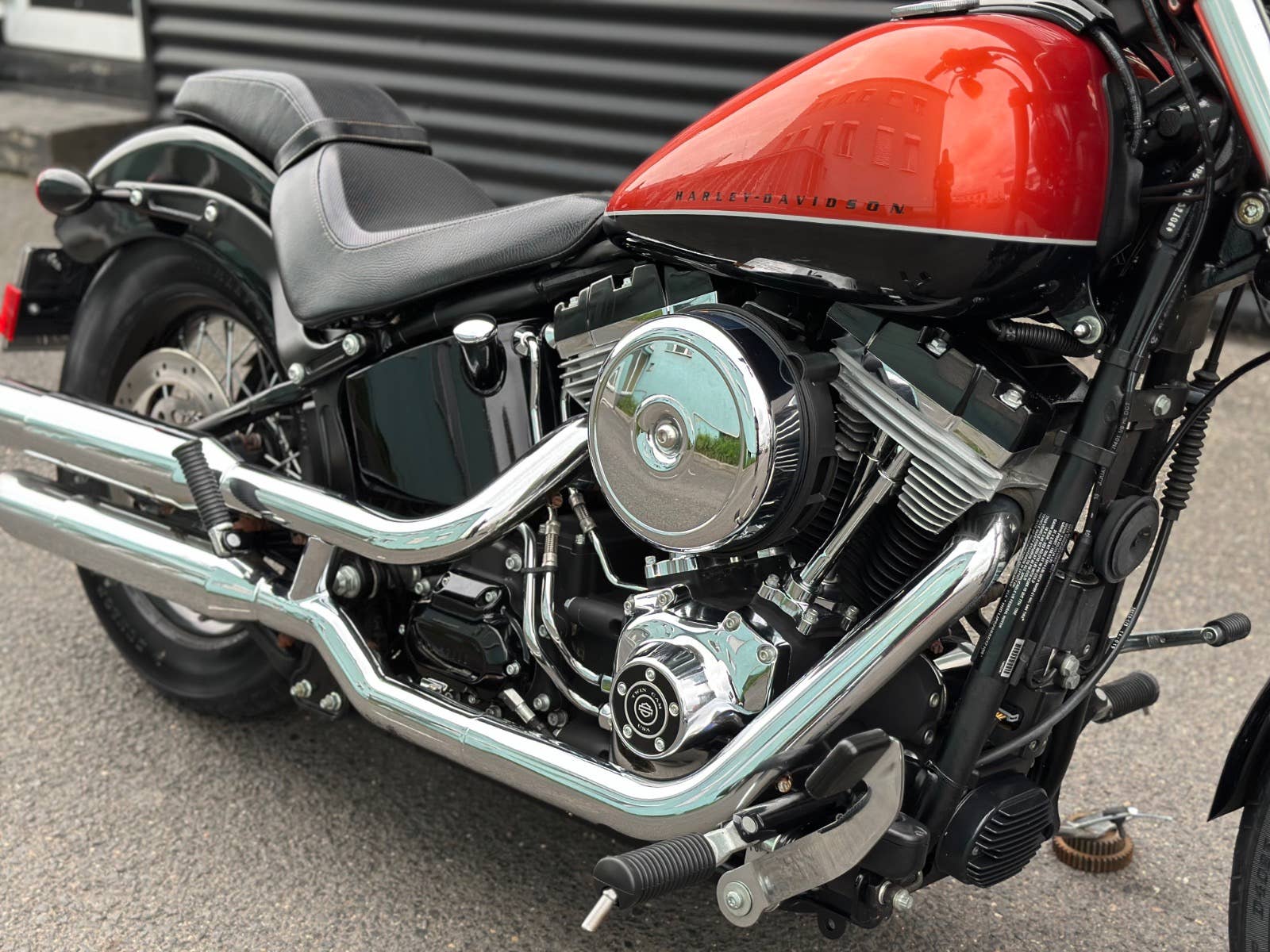 Harley-Davidson FXS 1600 Softail Blackline (2011), 345.000 Kč - TipMoto.com