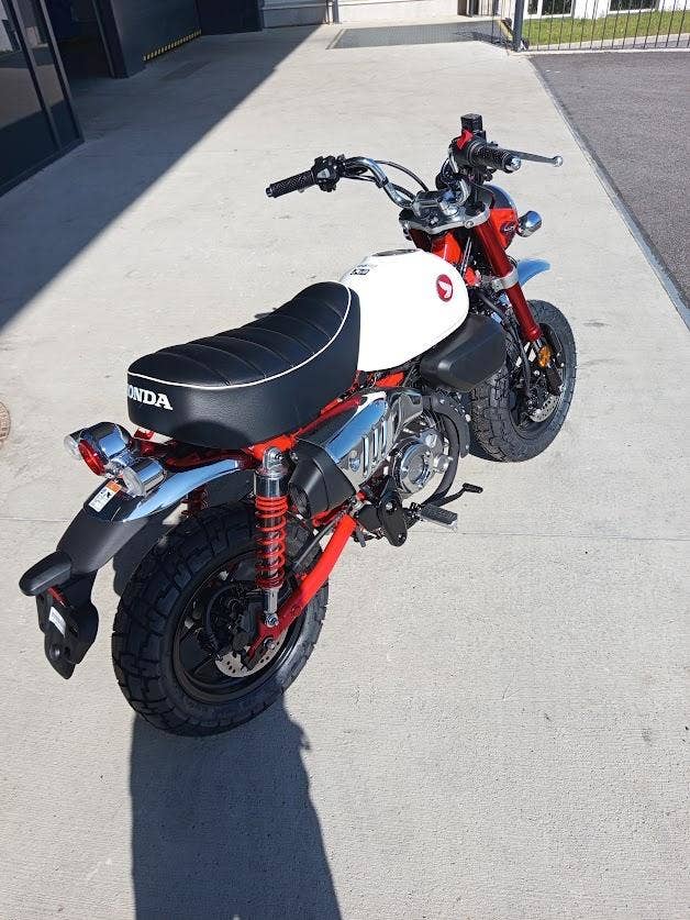 Honda Z125 Monkey (NOVÁ, 2025), 103.400 Kč - TipMoto.com