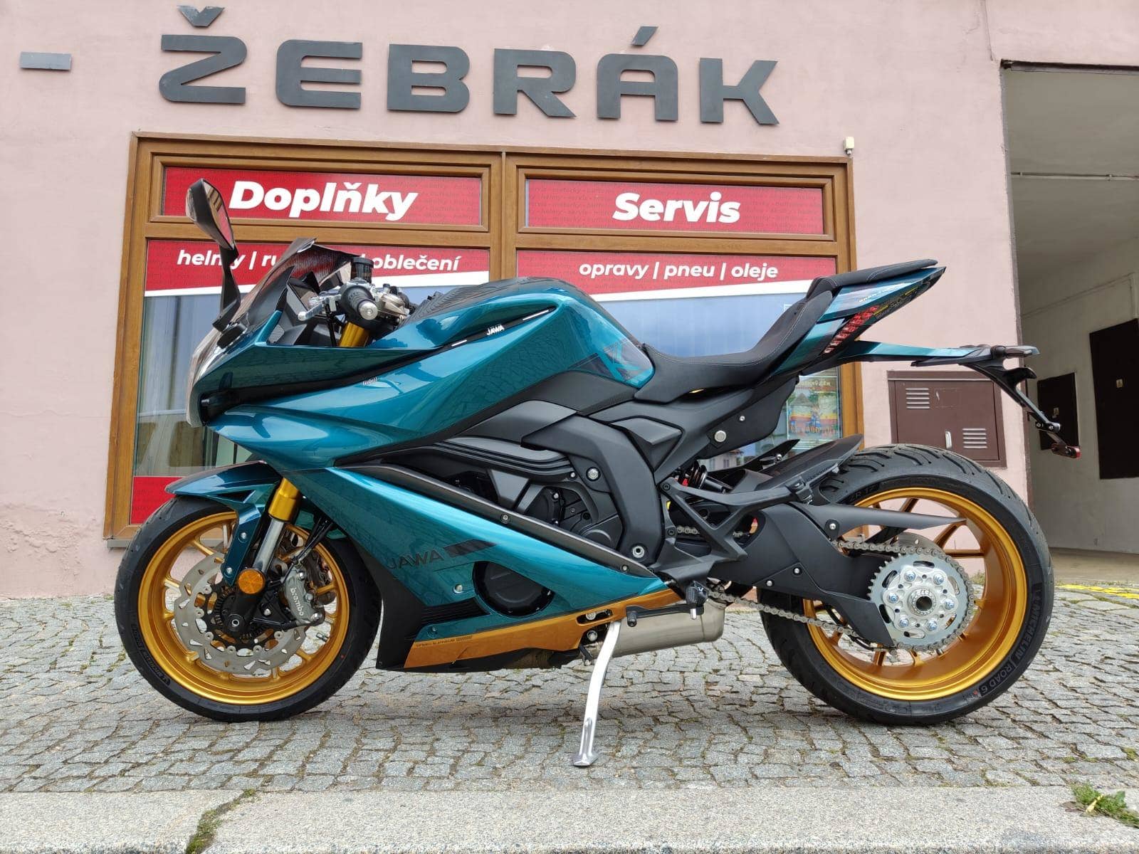 Jawa JD 750 Racing by Jawa (NOVÁ, 2025), 177.700 Kč - TipMoto.com