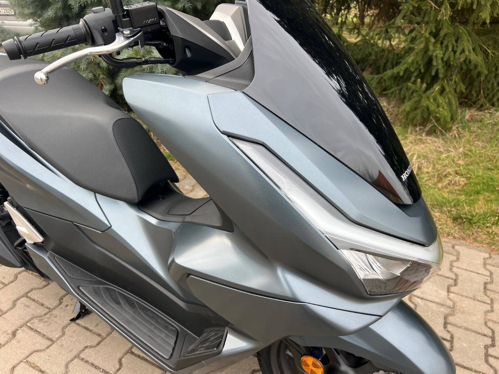 Honda PCX 125 DX 2025 (NOVÁ, 2025), 84.900 Kč - TipMoto.com