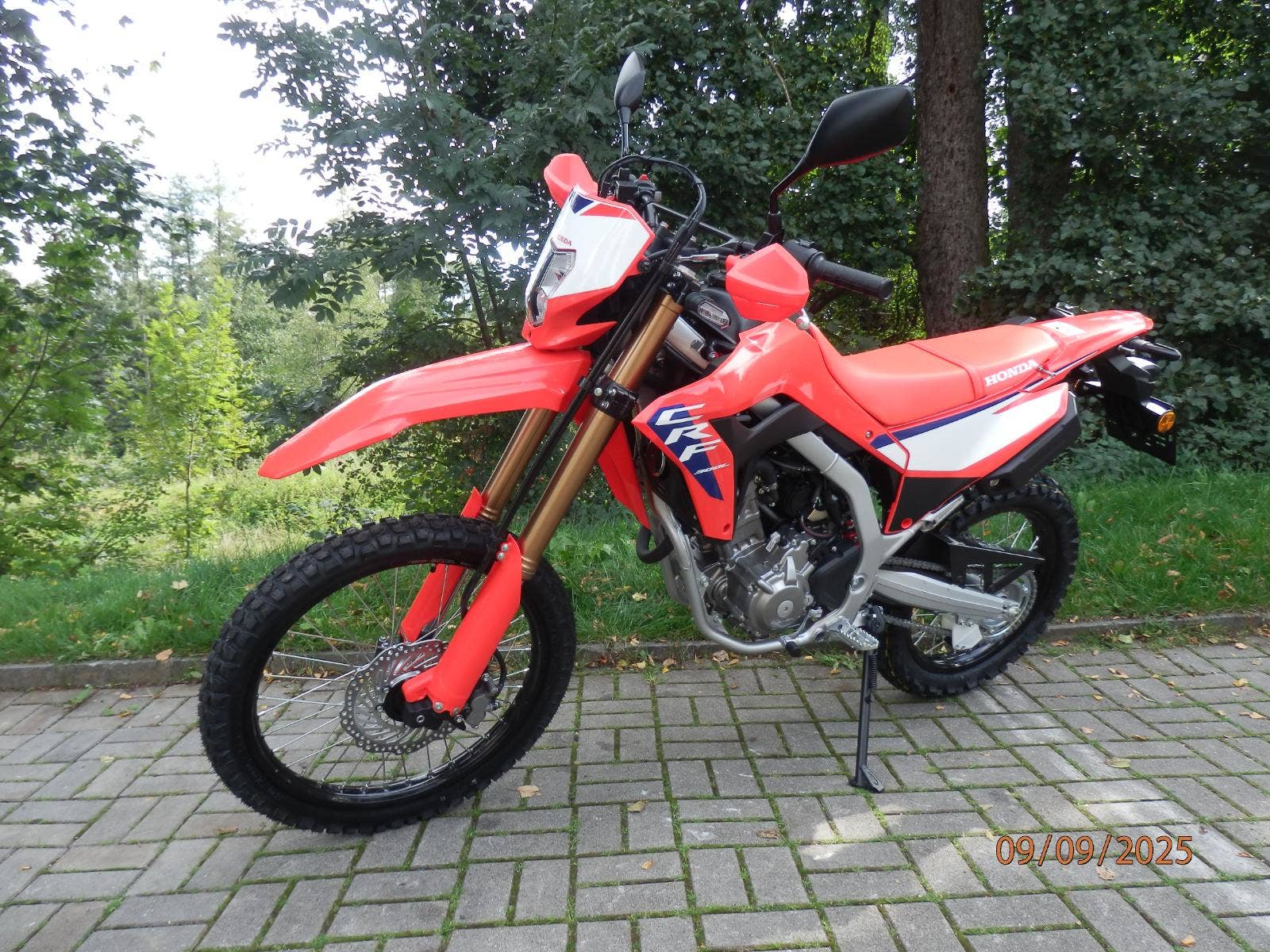 Honda CRF 300L (NOVÁ, 2025), 142.900 Kč - TipMoto.com