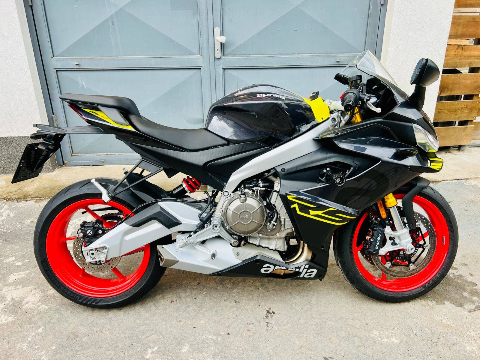 Aprilia RS 660 Venom Yellow 2025 (2025), 249.999 Kč - TipMoto.com