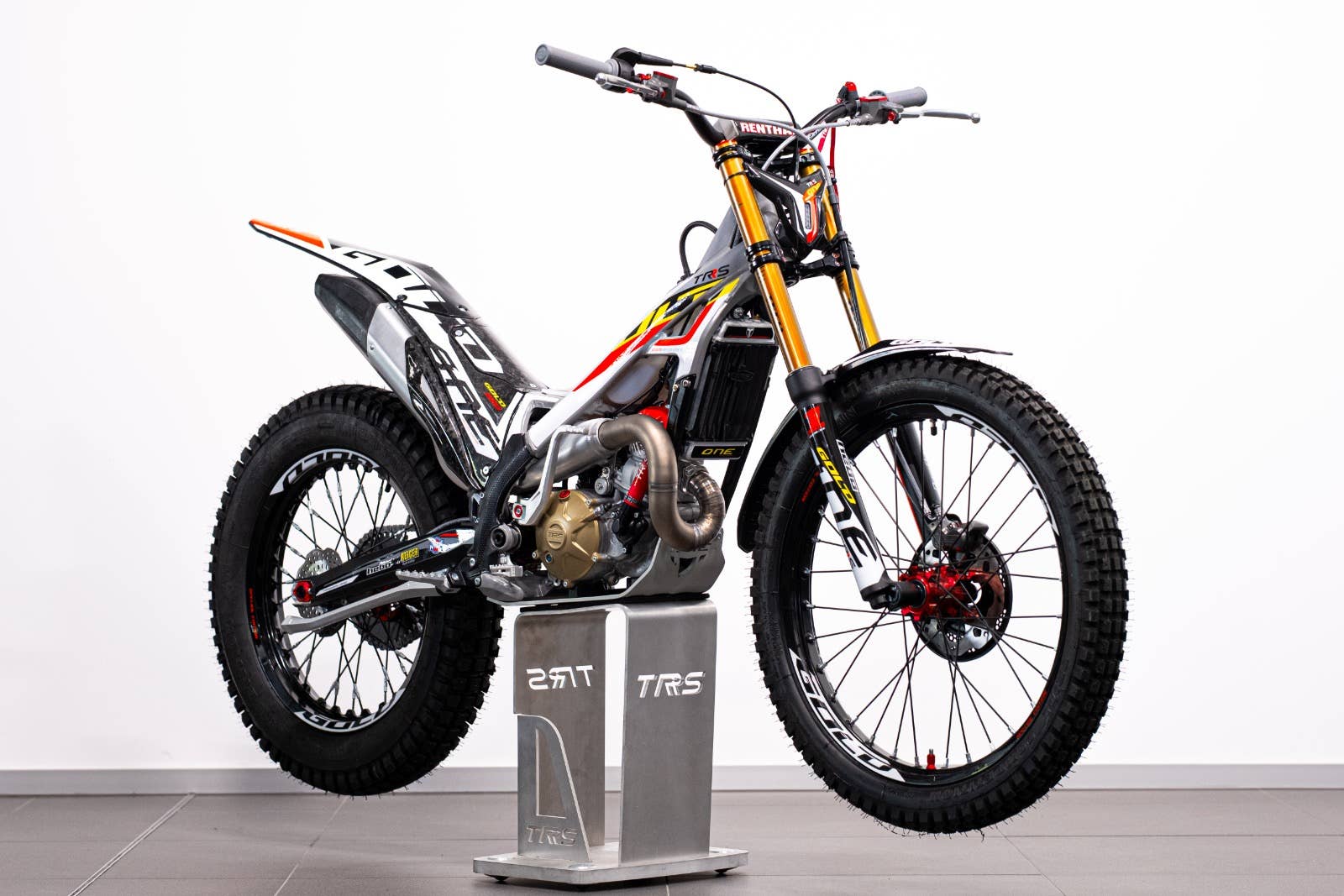 TRS TRRS ONE 300 GOLD model 2025 - Speciální cena (NOVÁ, 2025), 209.000 ...
