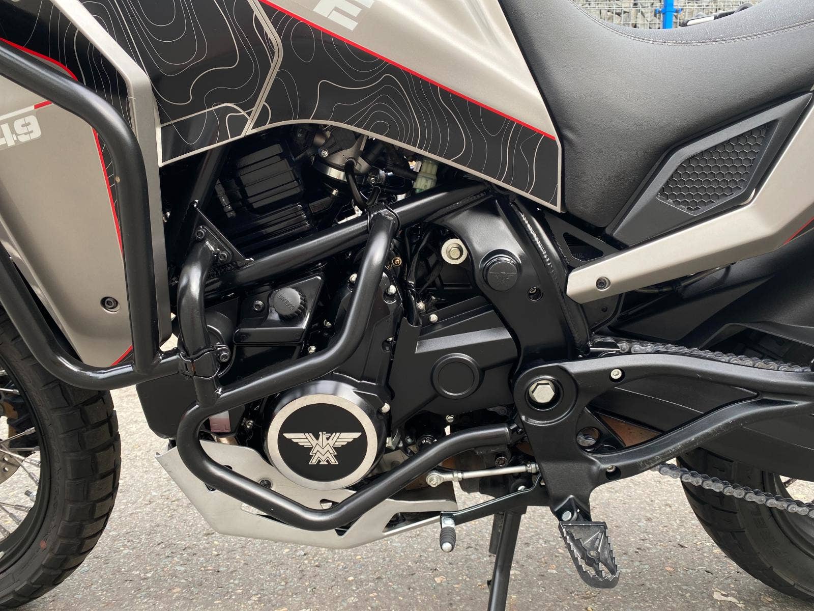 Moto Morini X-Cape 650 drátěná kola - skladem - vč. sady kufrů (2024 ...