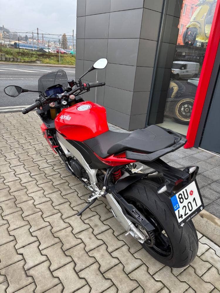 Aprilia Tuono V4 1100 RR - Rezervace (2023), 249.000 Kč - TipMoto.com