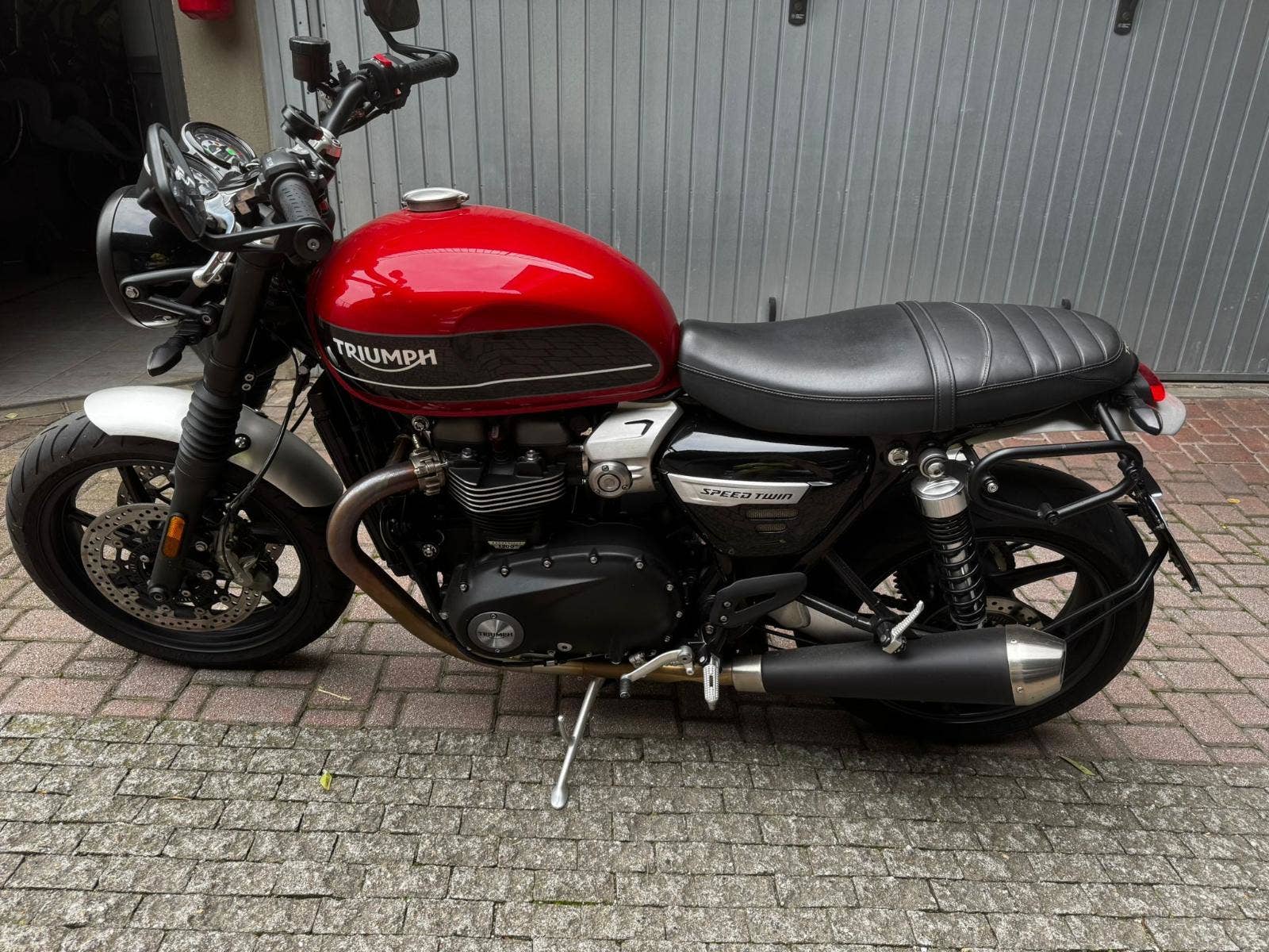 Triumph Speed Twin 1200 (2019), 205.000 Kč - TipMoto.com