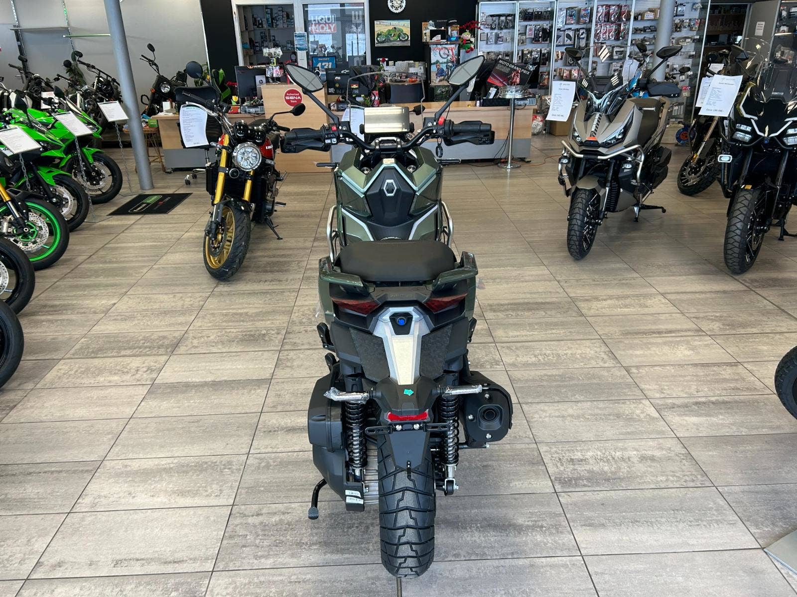 Zontes 368 Gizmo 2026 (NOVÁ, 2026), 143.700 Kč - TipMoto.com