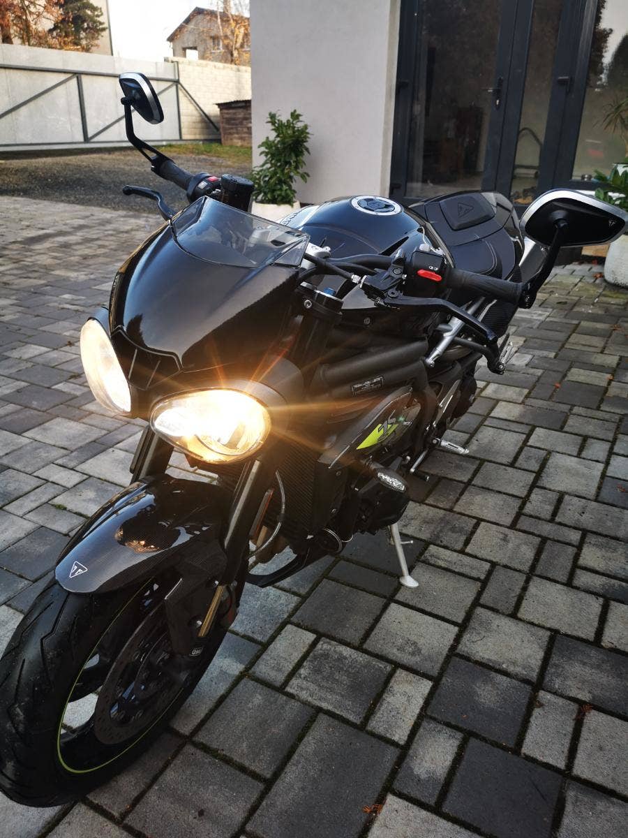 Triumph Speed Triple RS (2020), 265.000 Kč - TipMoto.com