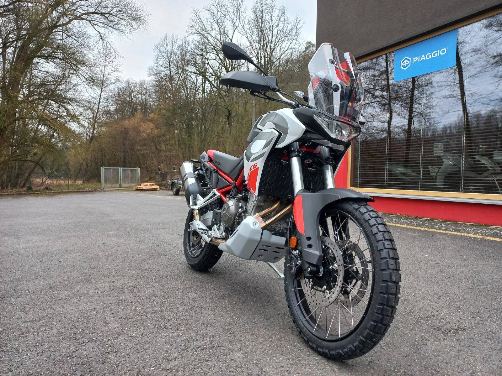 Aprilia Tuareg 660 (NOVÁ, 2026), 269.900 Kč - TipMoto.com
