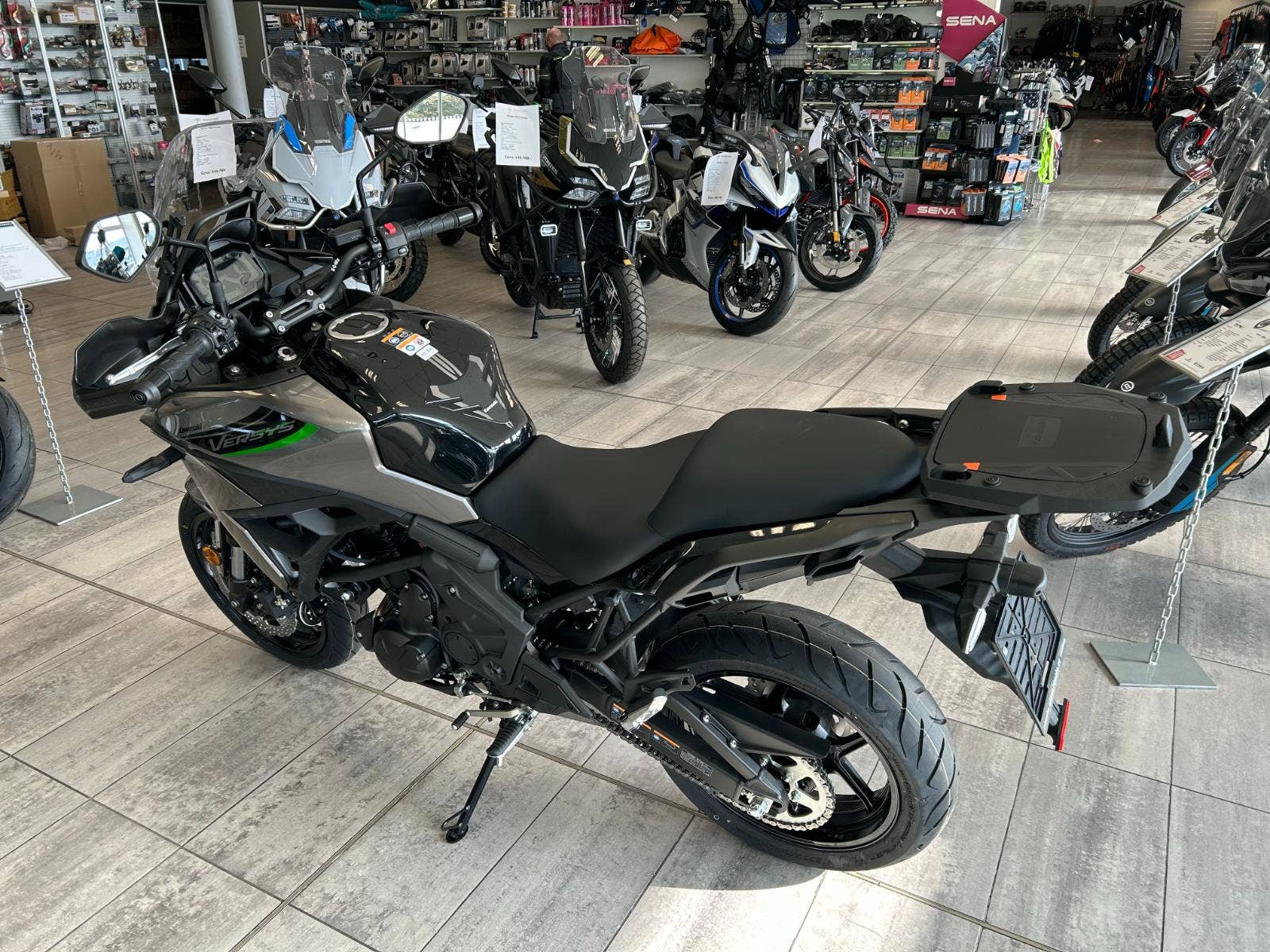 Kawasaki Versys 650 2026 (NOVÁ, 2026), 206.000 Kč - TipMoto.com
