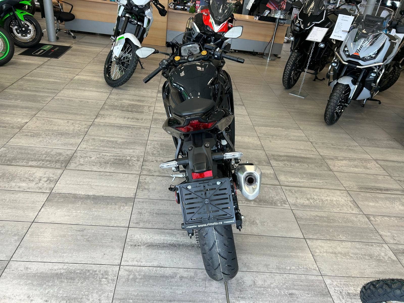 Kawasaki ZX-4R Ninja 2026 (NOVÁ, 2026), 208.400 Kč - TipMoto.com