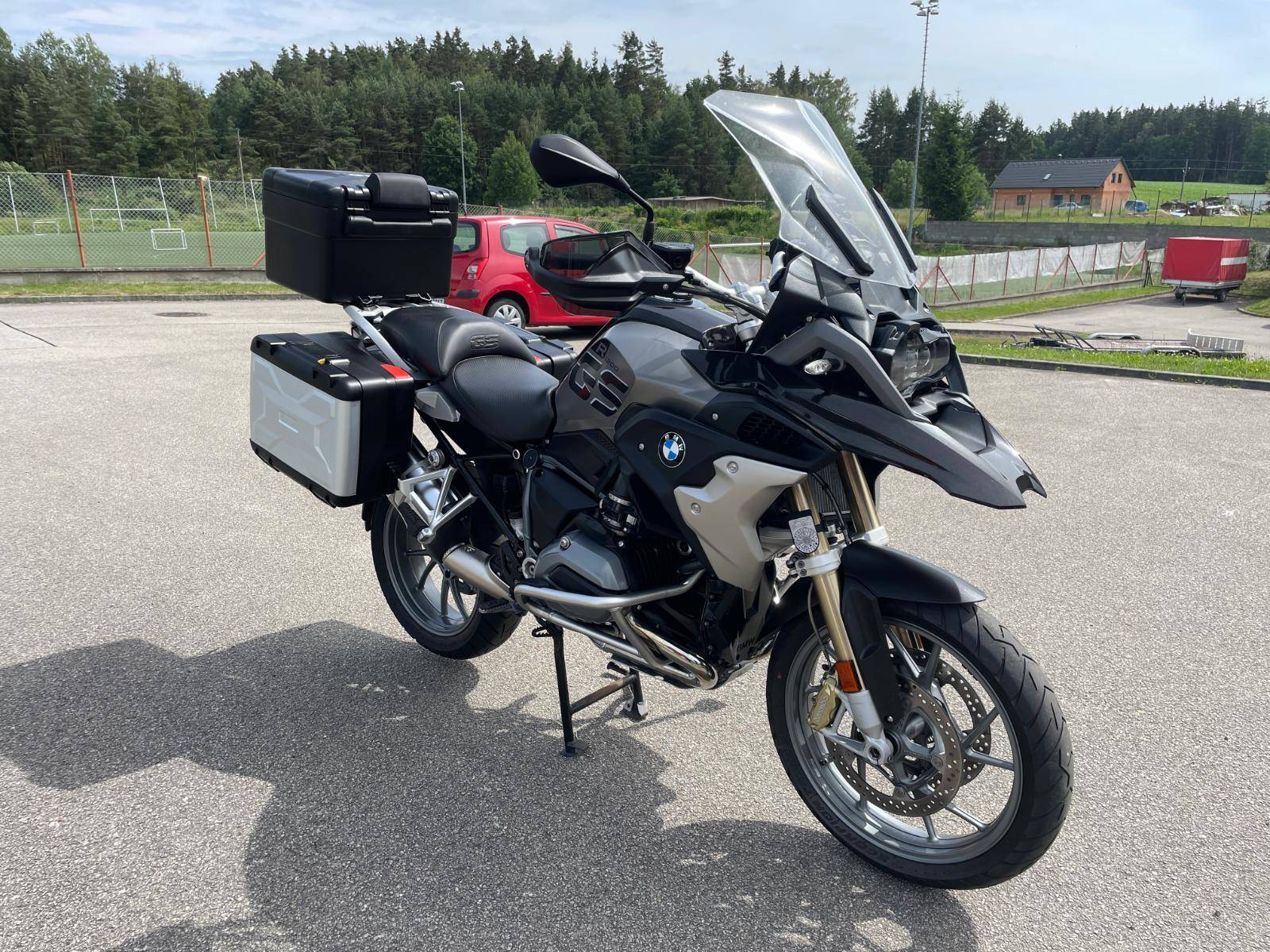 BMW R 1200 GS LC 2018 1.majitel, serviska (2018), 319.999 Kč - TipMoto.com