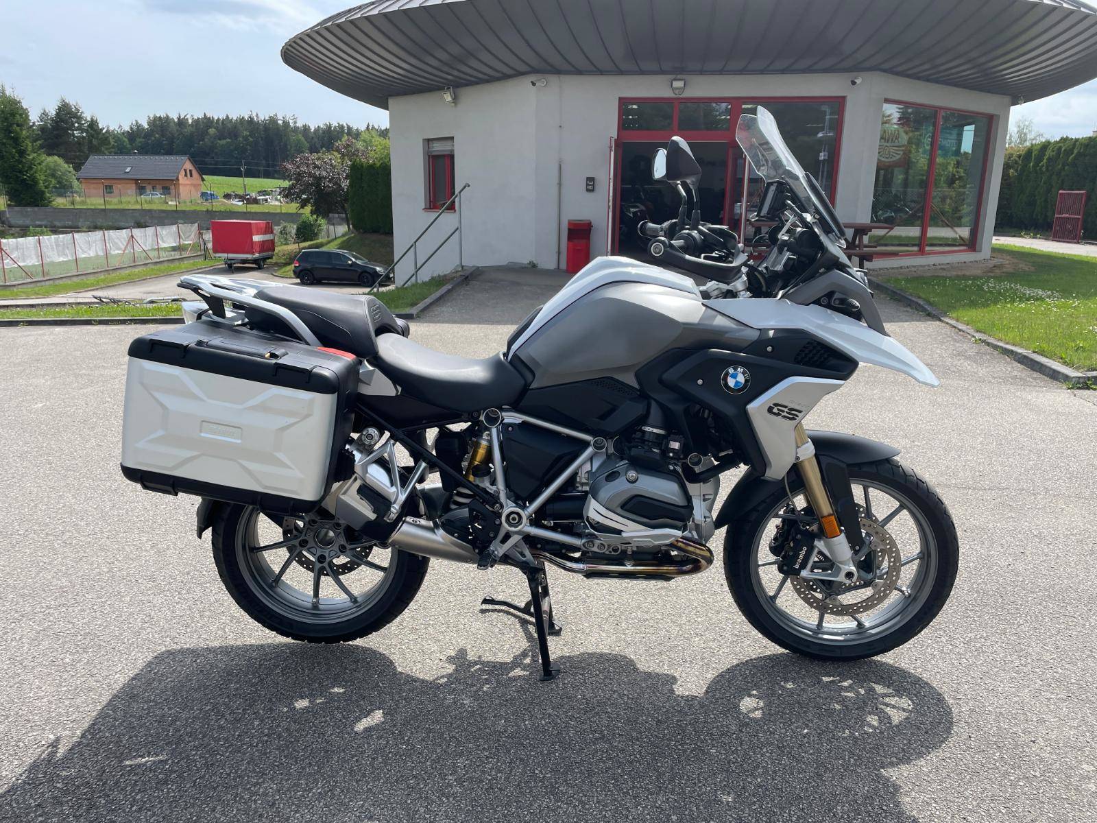 BMW R 1200 GS LC 2017 serviska (2017), 299.999 Kč - TipMoto.com