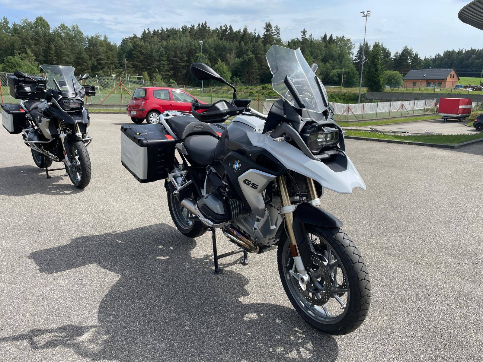 BMW R 1200 GS LC 2017 serviska (2017), 299.999 Kč - TipMoto.com