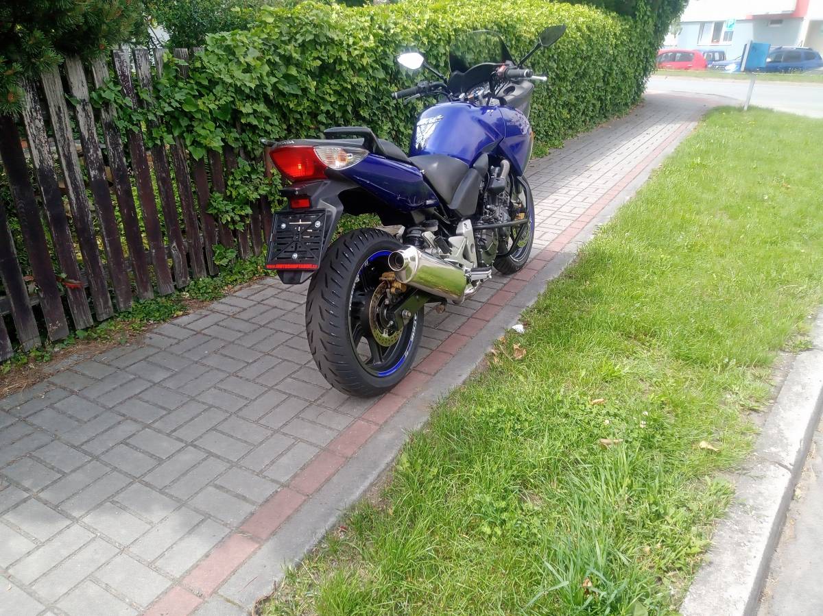 Honda CBF 600 (2004), 48.000 Kč - TipMoto.com