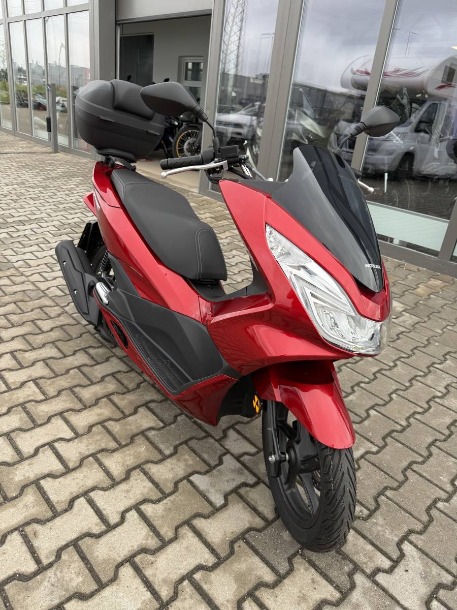 Honda PCX 125 (2019), 54.900 Kč - TipMoto.com