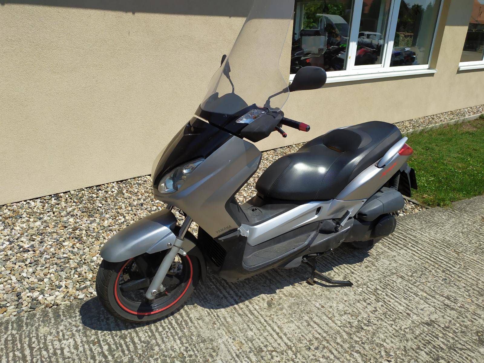 Yamaha X-Max 250 (2007), 29.000 Kč - TipMoto.com