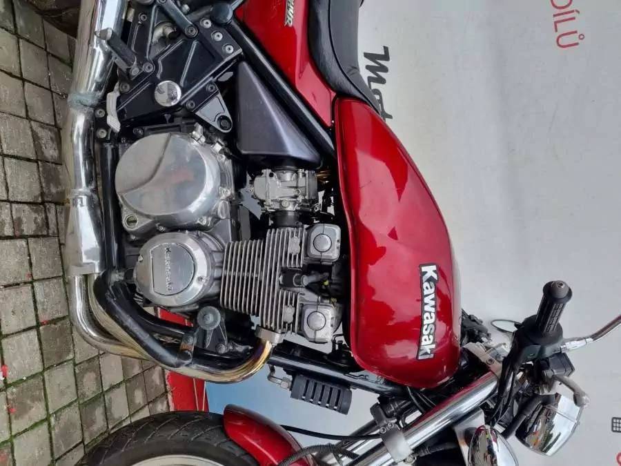 Kawasaki Zephyr 550 (1994), 29.000 Kč - TipMoto.com