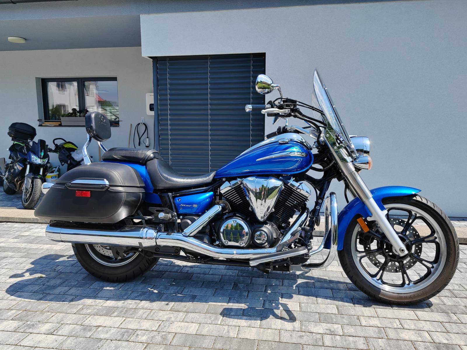 Yamaha XVS 950 A Midnight Star (2012), 169.999 Kč - TipMoto.com